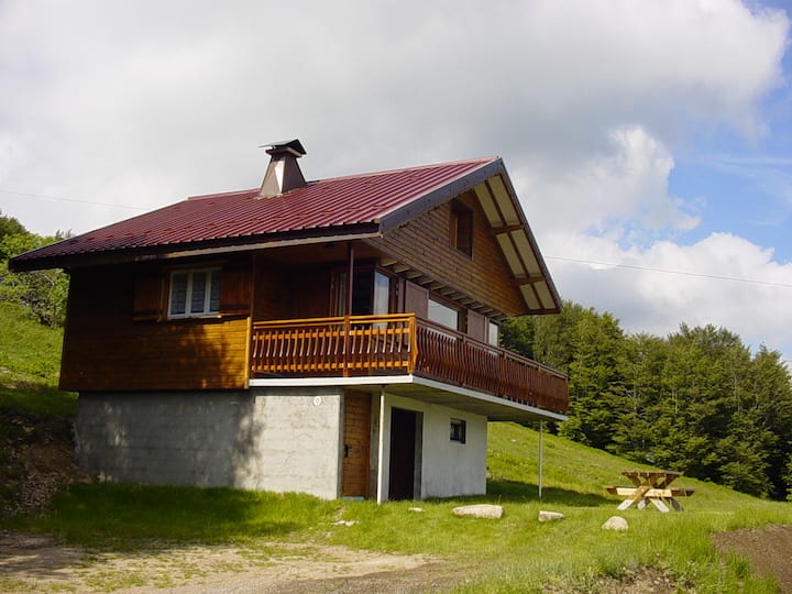 Dépaysement à 1115m D'altitude :  Chalet Beaupré - Lac d'Alfeld