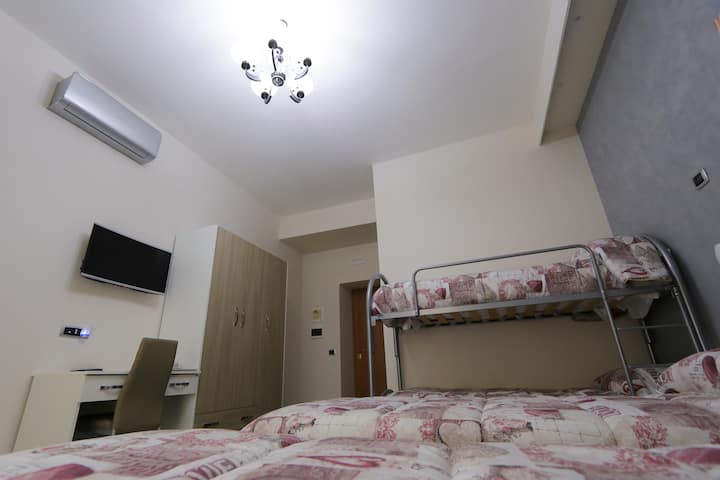 Donn'anna Suite - Sofia - Naples