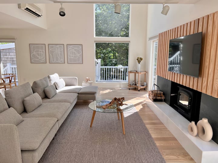 The Hamptons Casita: Modern Elegance Meets Cozy - Sag Harbor, NY