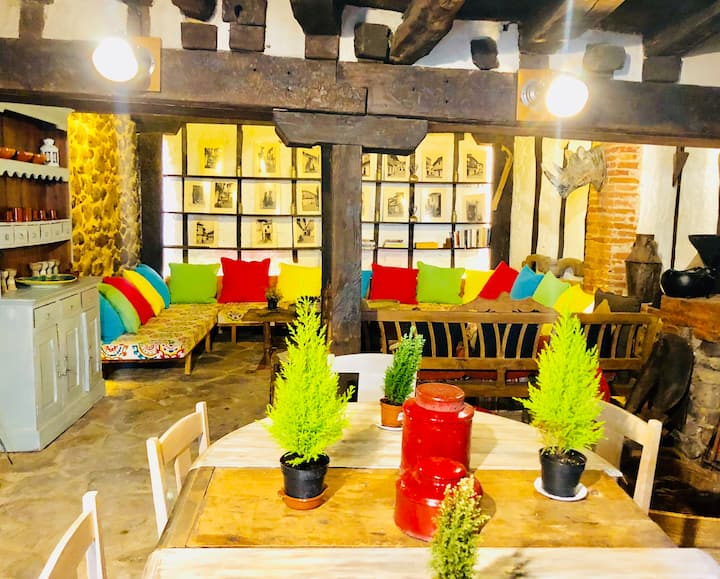 Casa De La Juderia En Centro Historico Candeleda - Candeleda
