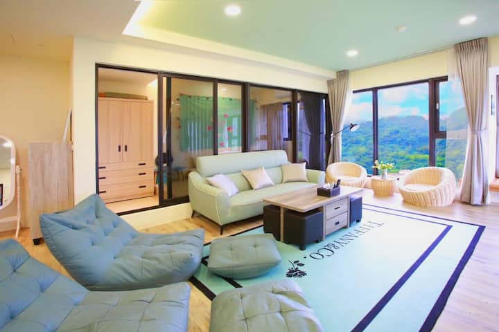 光嶼海溫泉無邊際泳池無敵山景海景，4至6人豪華vip房（ - Yilan County