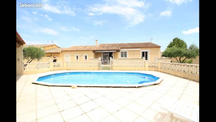 Maison Avec Piscine Près De Nimes Dans Le Gard - Pont du Gard