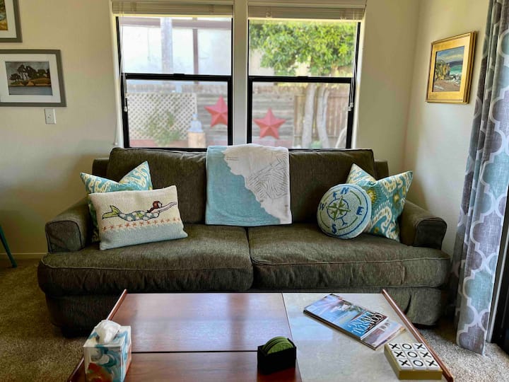 Chic And Modern Within Steps Of Trails & Beaches - Cambria, CA