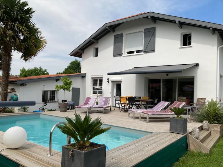 Belle Villa Avec Piscine - Anglet