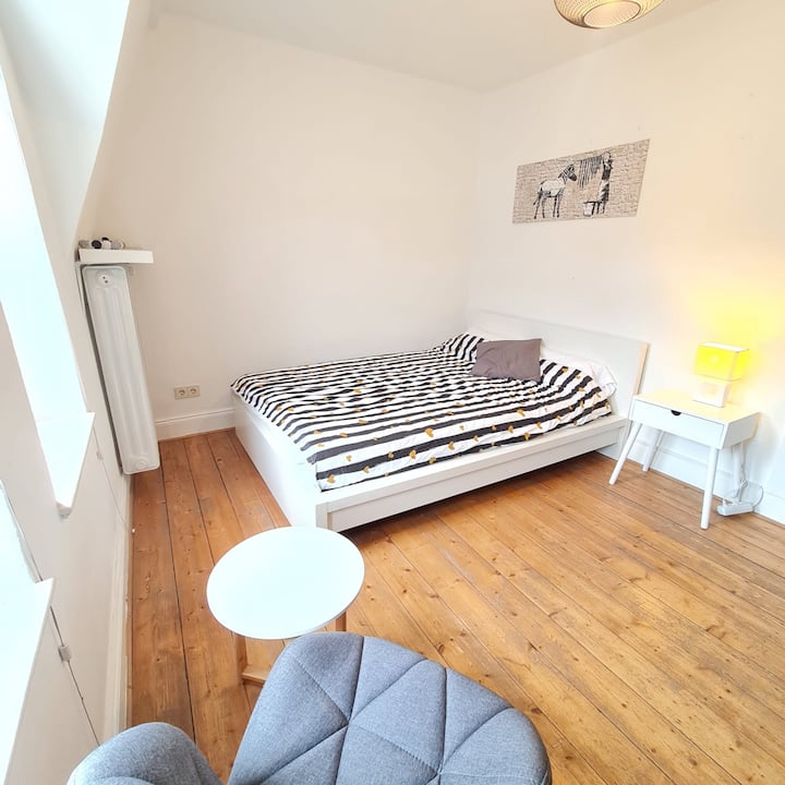 C9 - Nice Double Room Of 15 Sqm In Bonn-beuel - Bonn