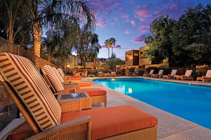 Updated 2 Bed/2 Bath Condo In Old Town Scottsdale - Scottsdale, AZ