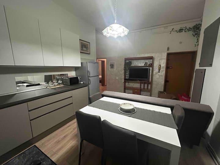 Mirella Apt, 2min Train Station - Mestre