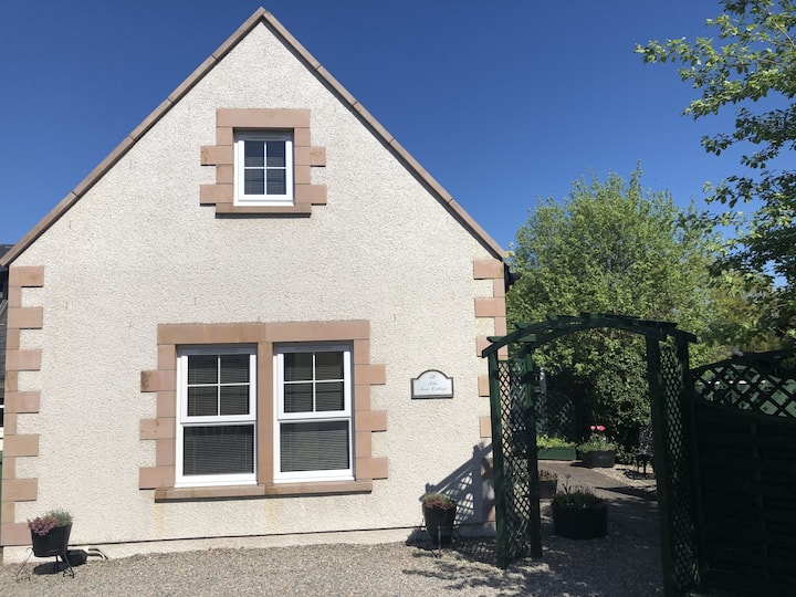 New Cottage-free Parking - Inverness