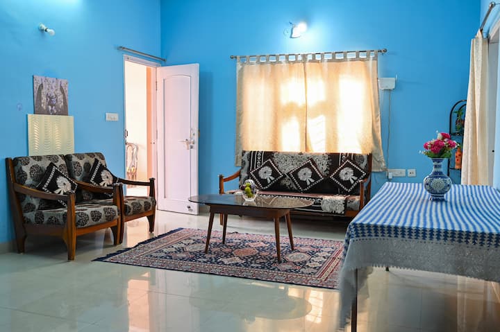 Ac Room In Chunabhatti W Caretaker Bhumi Homestay - Bhopal