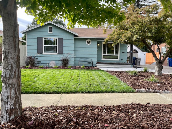 Lila's Little House - Sacramento, CA