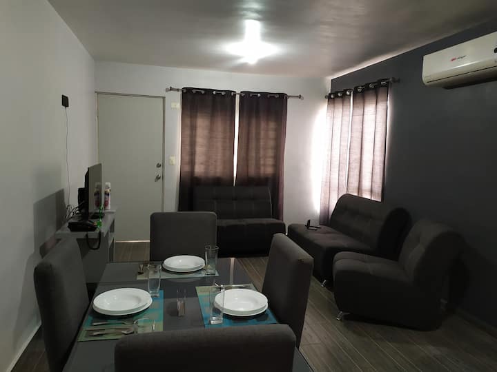 Depto Equipado, Comodo Seguro, En Complejo Privado - San Nicolás de los Garza