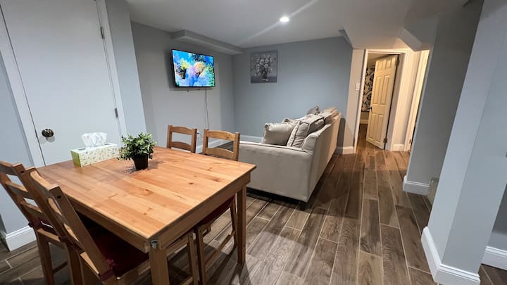 Private Basement Unit Near Metro Station - Maryland