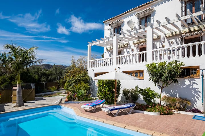 Spanische Villa Narixa, Meeresblick - Nerja