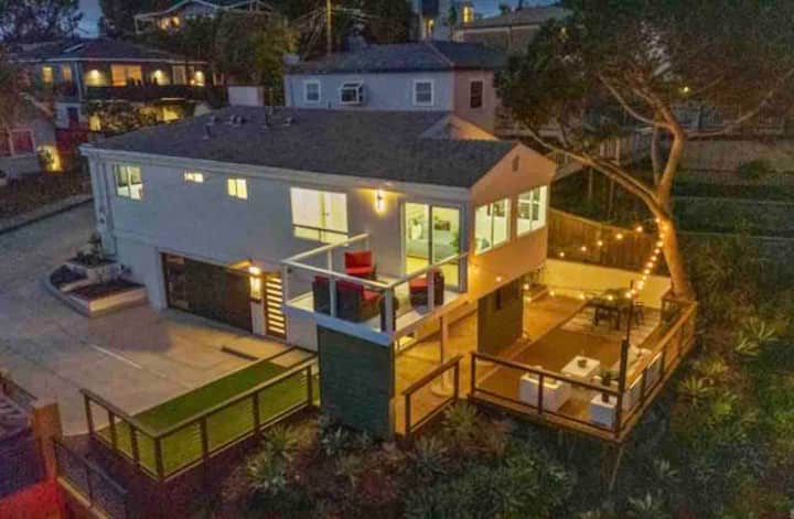 Stylish Modern Home - San Diego, CA