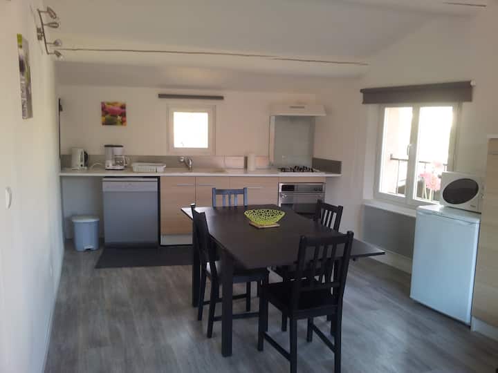 Lolile 3 : Splendide Appartement Avec Terrasse - L'Isle-sur-la-Sorgue