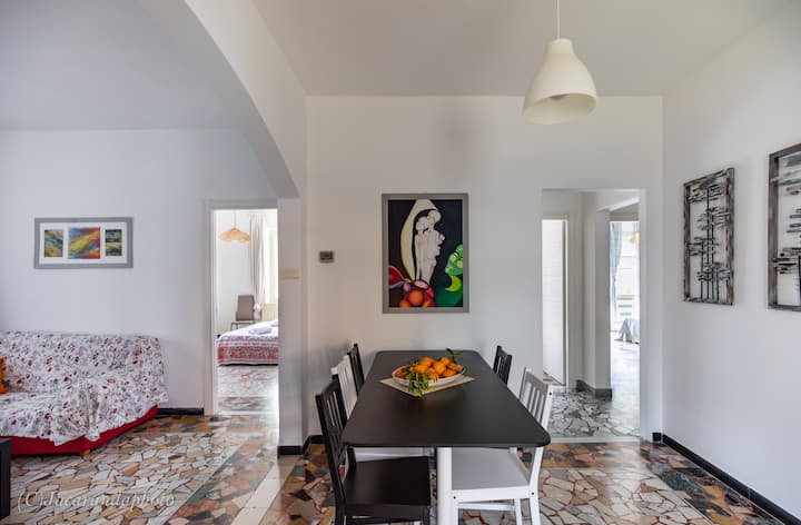 Stunning Apartment In A Villa, Near The Beach - Monterosso al Mare