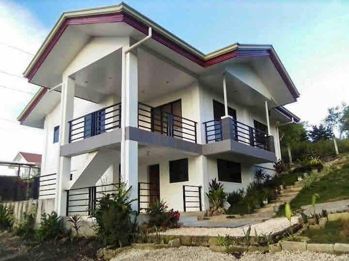 A Modern Tropical Home Surrounded By Nature. - Alcoy