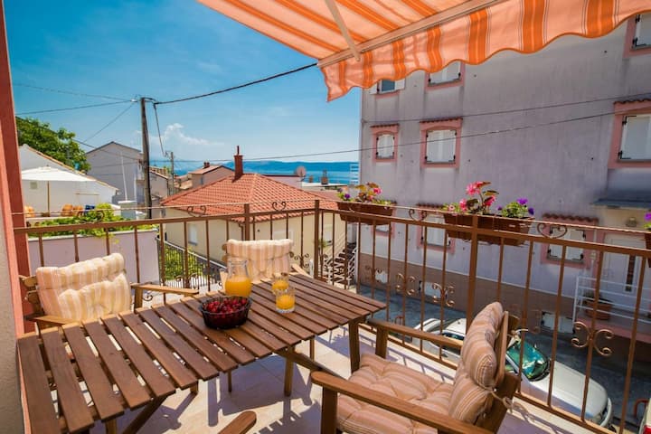 Apartment For 2-air Condition, Sat-tv, Wi-fi (1) - Crikvenica