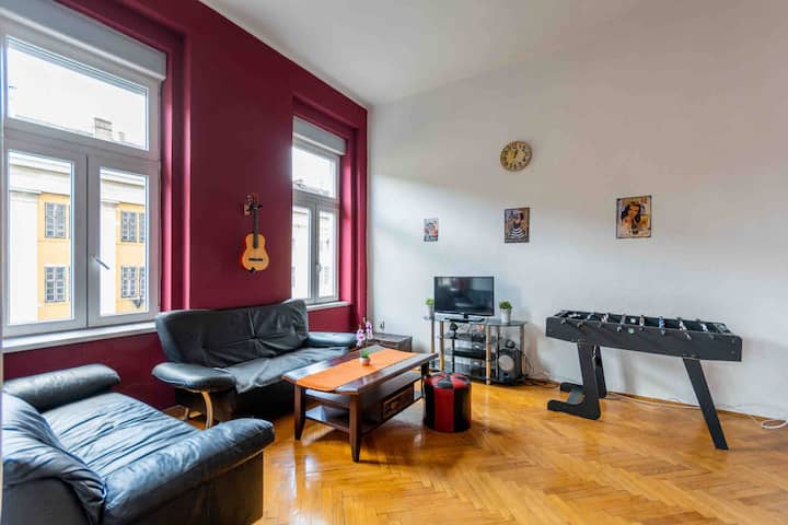 Downtown Funk #Ac #3 Bdrm #City Center - Budapest
