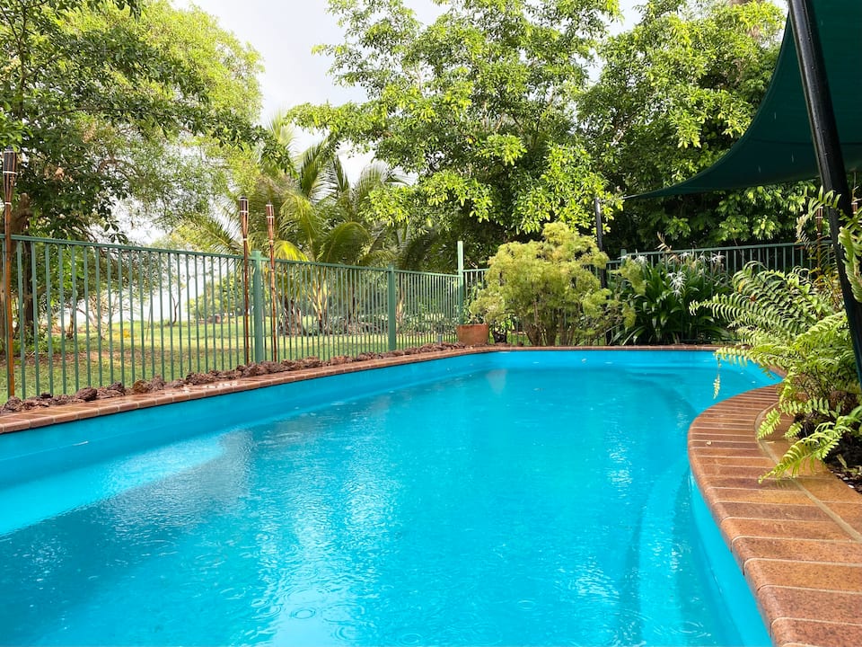 Dundee Beach Holiday Rentals & Homes - Northern Territory, Australia ...