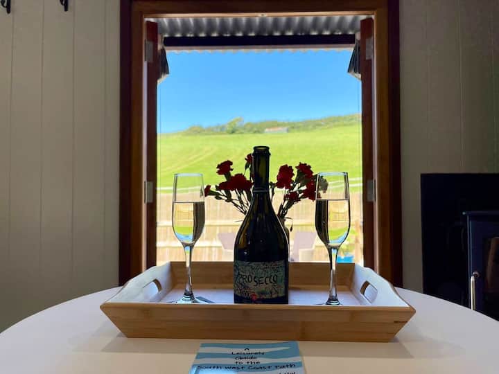 Romantic Escape/hot Tub/dog-friendly/walk To Pubs - Croyde