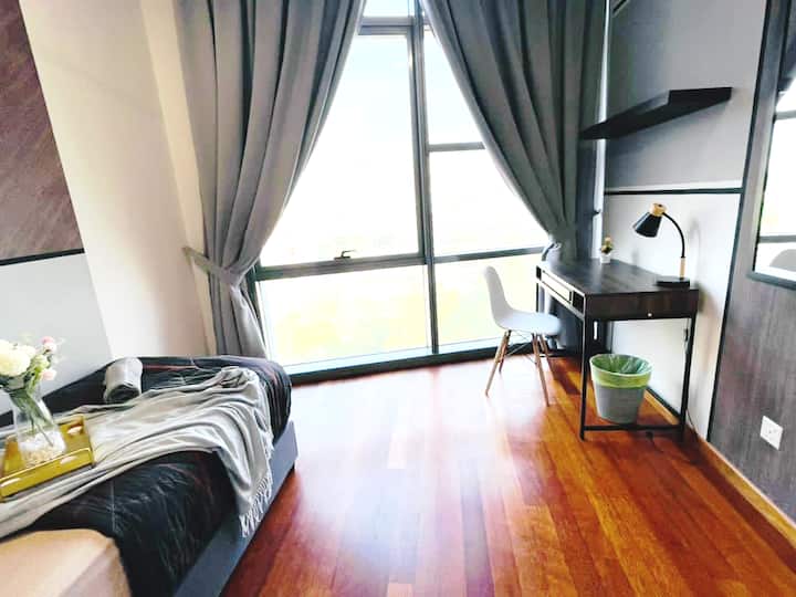 #N4~amazing View Single Bedroom (Sharedbathroom) - プタリン・ジャヤ