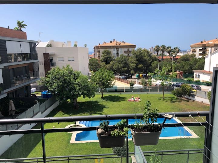 Sitges Sunny Quiet Apartment With Balcony And Pool - Sitges
