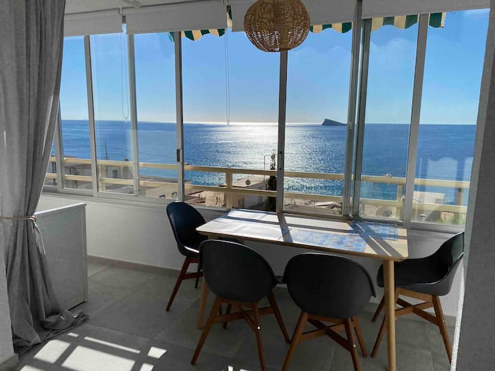 Beach Front Apartament With Beautiful Sea View - Benidorm