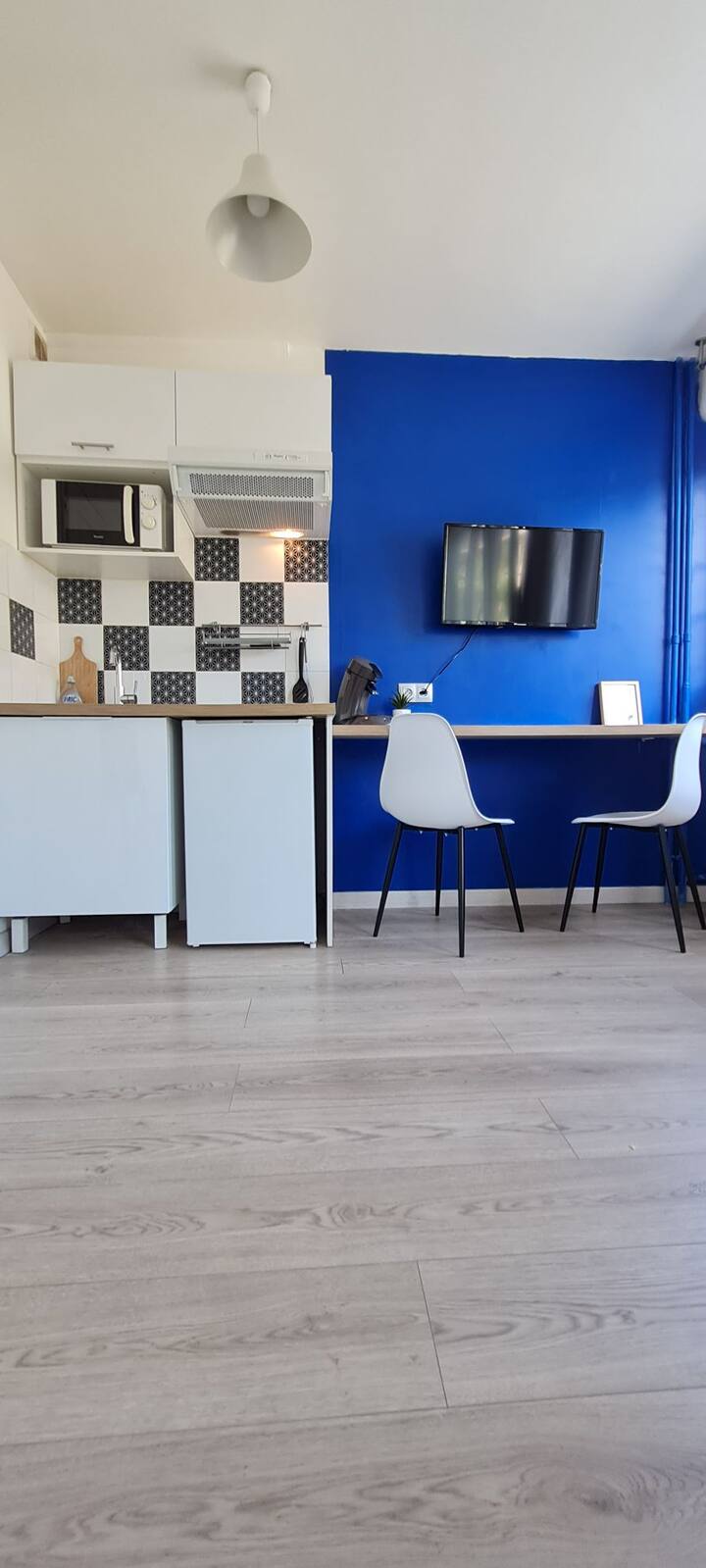 Joli Studio - Parking Gratuit - Gare - Centre - Annecy