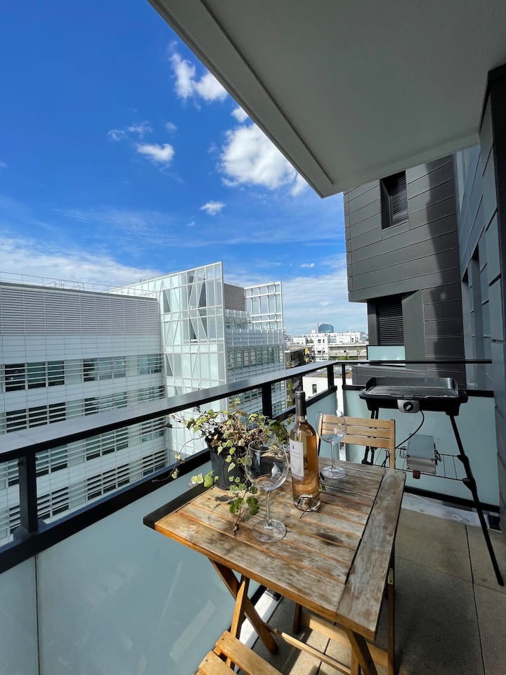Appartement Cosy Avec Balcon & Vue Tour Eiffel - Issy-les-Moulineaux