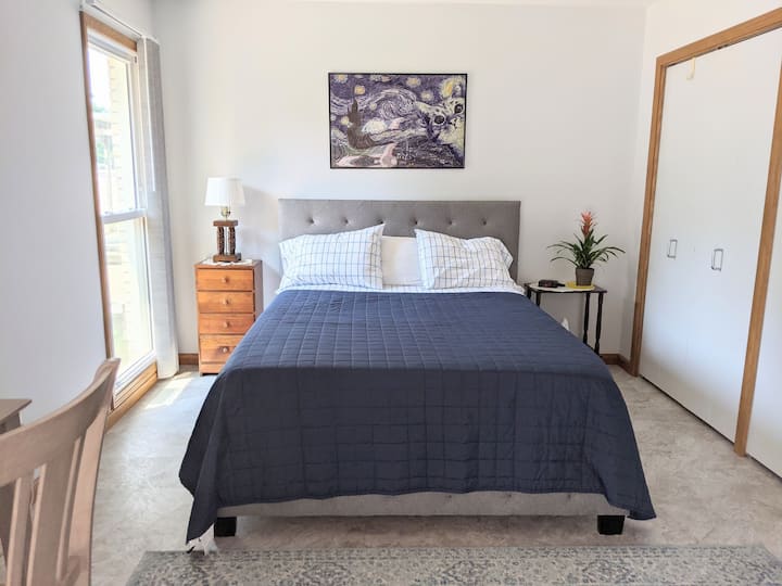 Ne Fort Wayne 1 Bedroom With An Outdoor Pool . - Fort Wayne, IN