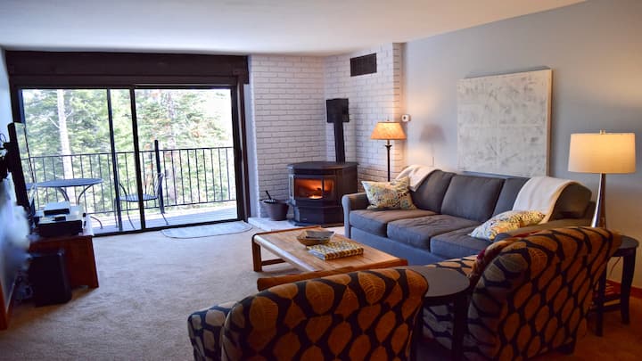 Beautiful Lake Tahoe Area Condo In Alpine Meadows - Tahoe City, CA