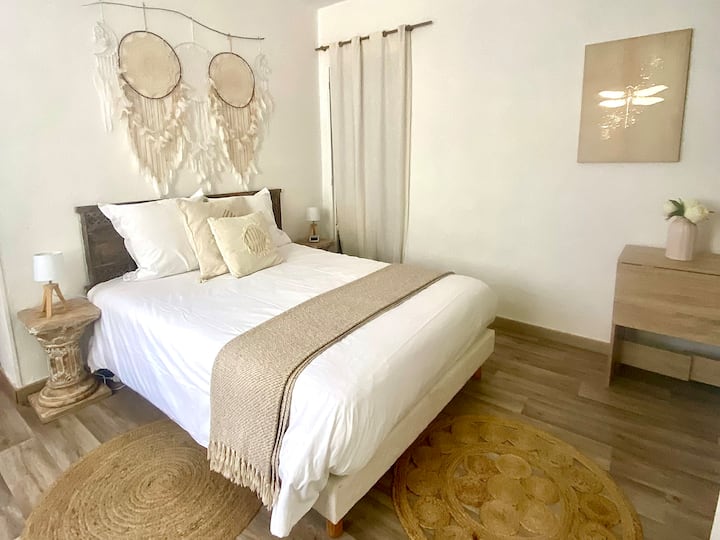 Chambre Avec Entrée Autonome Centre Ville Le Blanc - Le Blanc