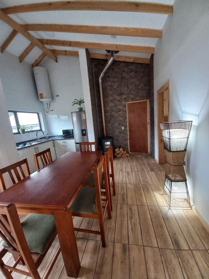Cabaña Con Piscina Privada Para 14 Personas - Chillan