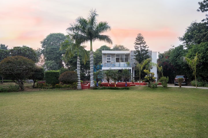 Akiya Farm Glory Of Nature With Private Pool - Manesar