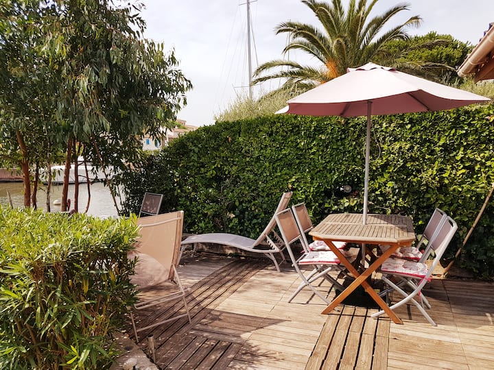 Rez De Jardin, Amarrage 12 M - Grimaud