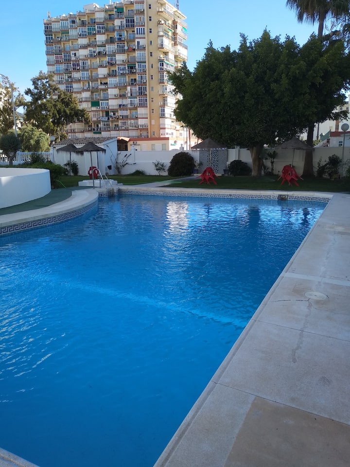 Apartamento 5pax. 1ª Línea Playa Reformado Parking - Benalmádena