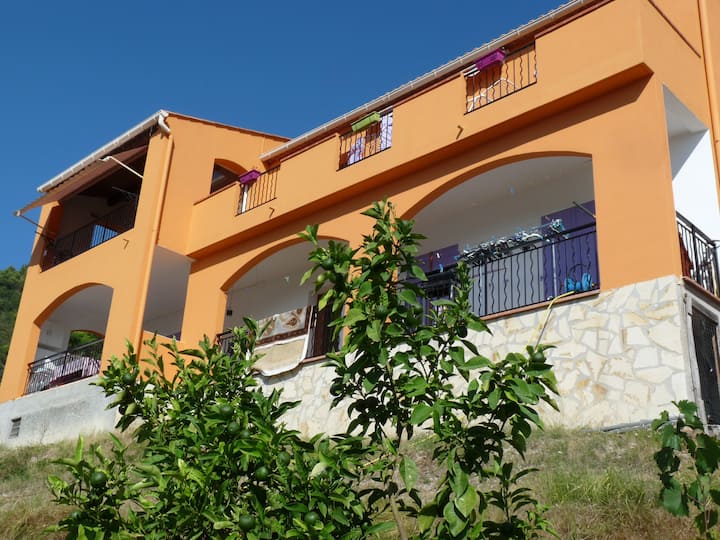 Villa à Louer Proche Menton Monaco - Menton