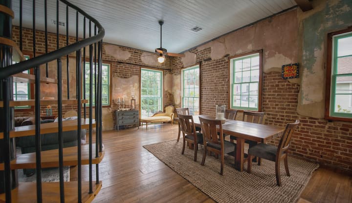 Maison Folie à Deux - Marigny Historic House - New Orleans, LA