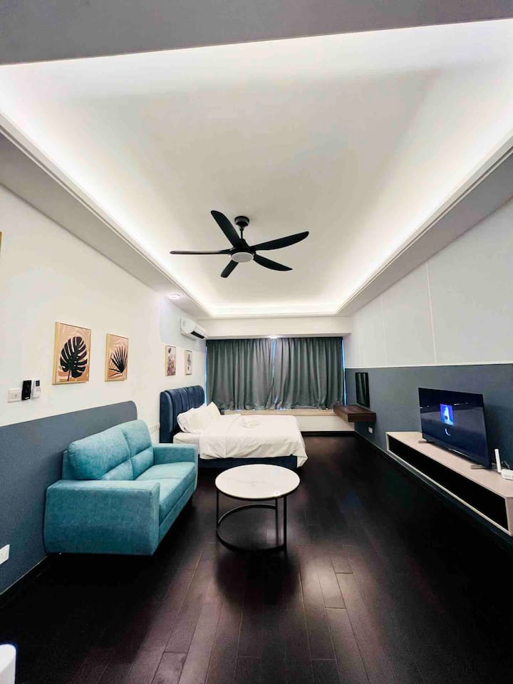 R&f/a6-2/jb/5min Walktociq&citysquare/netflix - Woodlands
