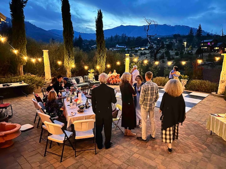 Retreat Lodge Near Harbin Perfect For Groups - Russian River, CA