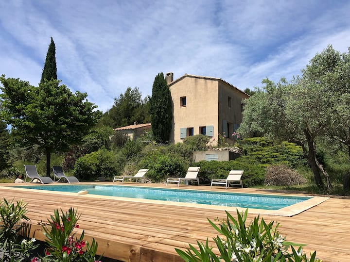 Havre De Paix Entouré D’oliviers, Pied Du Lubéron - Luberon