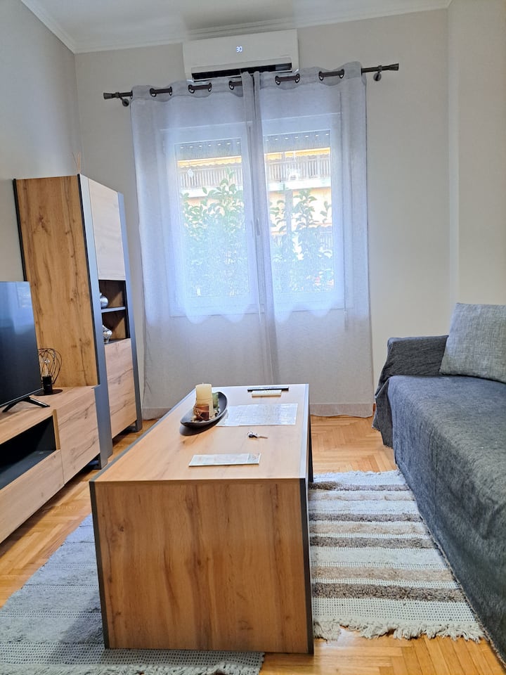 Modern,cosy House, 5' Walk To Metro! - Athènes