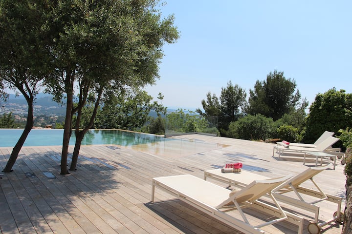 Propriété D'exception Dans L'aoc Bandol - Sanary-sur-Mer