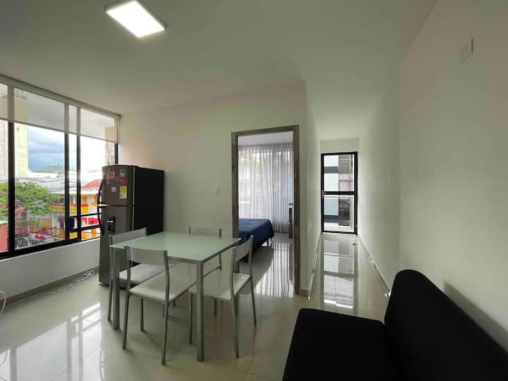 Apartamento Nuevo Con Balcón, Cerca Plaza Bolívar - Pereira, Colombia