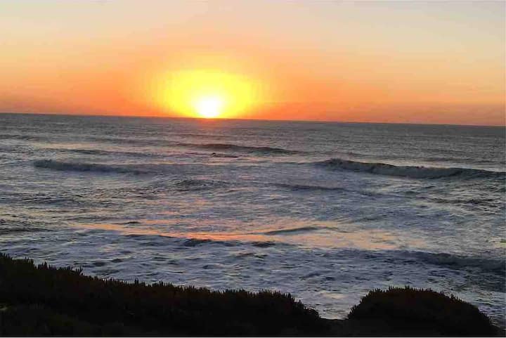 Ocean Views, Golf Heaven, Hiking, Home Sweet Home. - Monterey, CA
