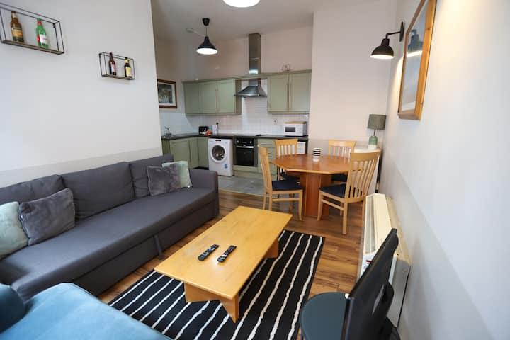 2 Bed And 2 Bathroom In Temple Bar - Portmarnock