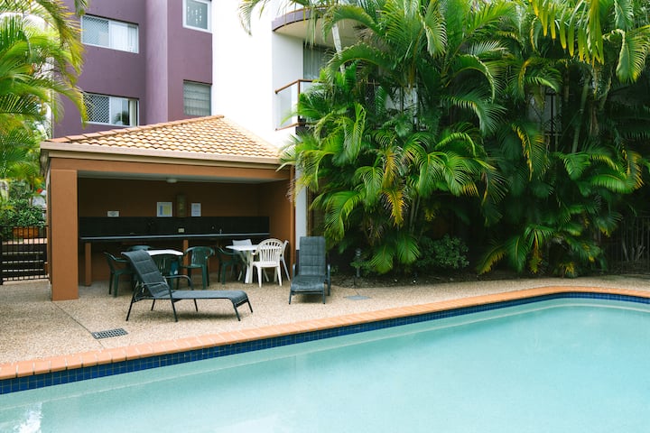 Mermaid Beach 3 Bedrooms - Walk To The Beach - Gold Coast