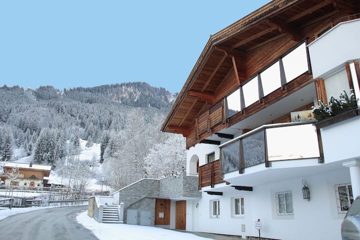Appartement Près Du Téléphérique Du Hahnenkamm - Kitzbühel