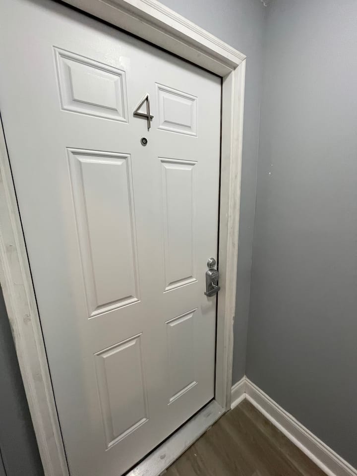 Chestnut Hill 3rd Fl Apt. #4 Studio W/kitchen - 費城